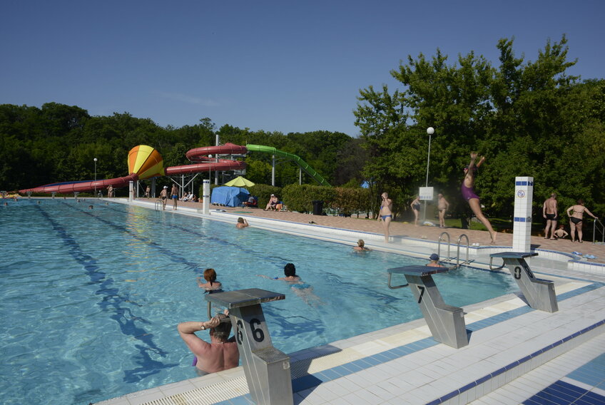 Kúpalisko pri Bratislave - Webkamera